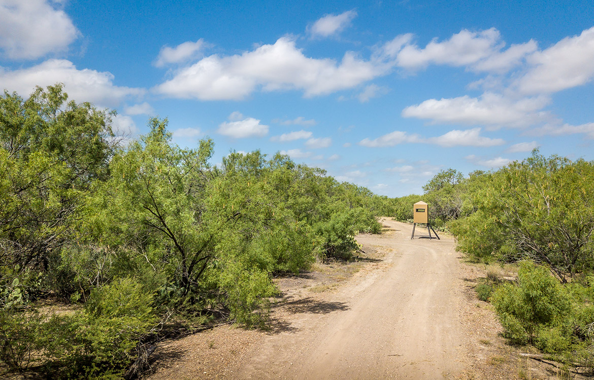 Titan Ranch - Texas Ranch Sales, LLC